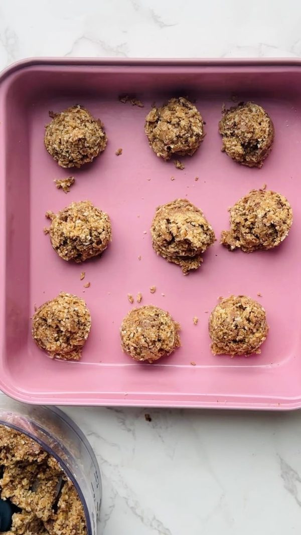 Easy Snickers Bites: A No Bake Sweet Treat - Little Lou Cooks